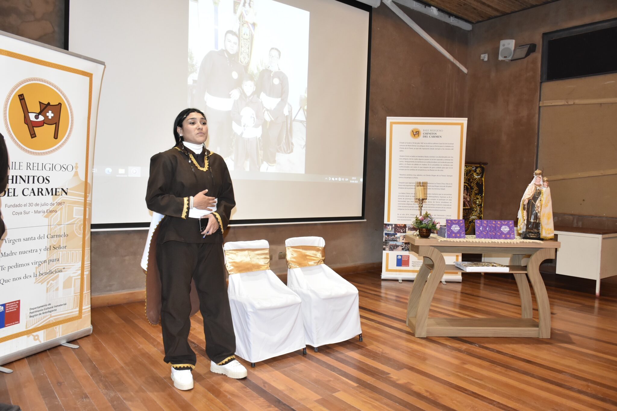 En comuna de María Elena lanzan libro sobre baile Chinitos del Carmen ...