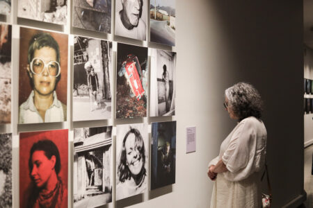 Ganadores del Premio Rodrigo Rojas de Negri son parte de la exposición ...